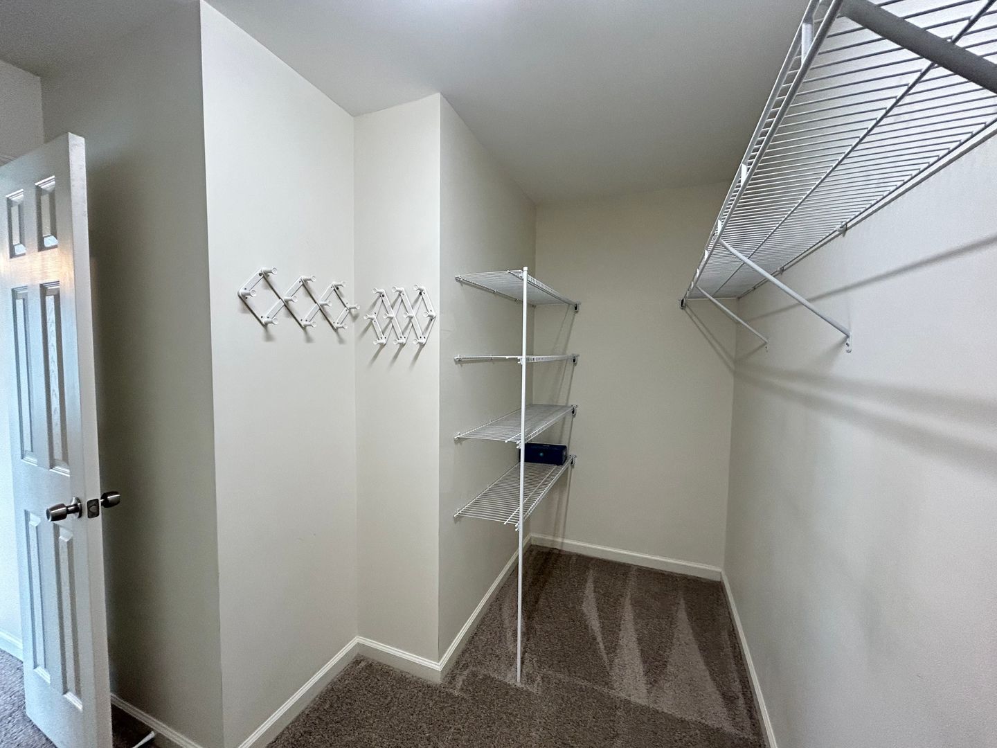 710 Central Park Ave, Greensboro, NC 27407