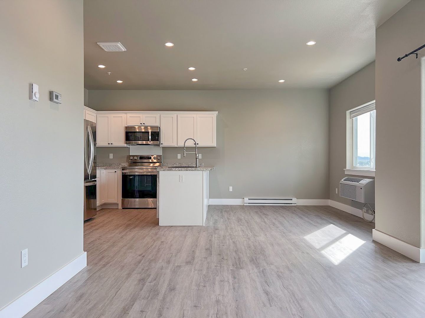 Pet Friendly 2 bed/ 2 bath unit at Soldier Ridge! | 941 Covey Run ...