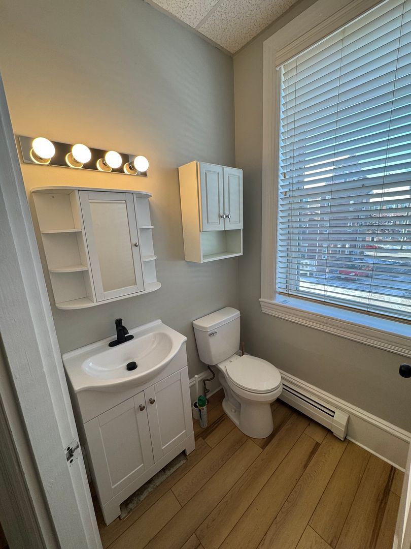 70 Front Street - 6, Rollinsford, NH 03869