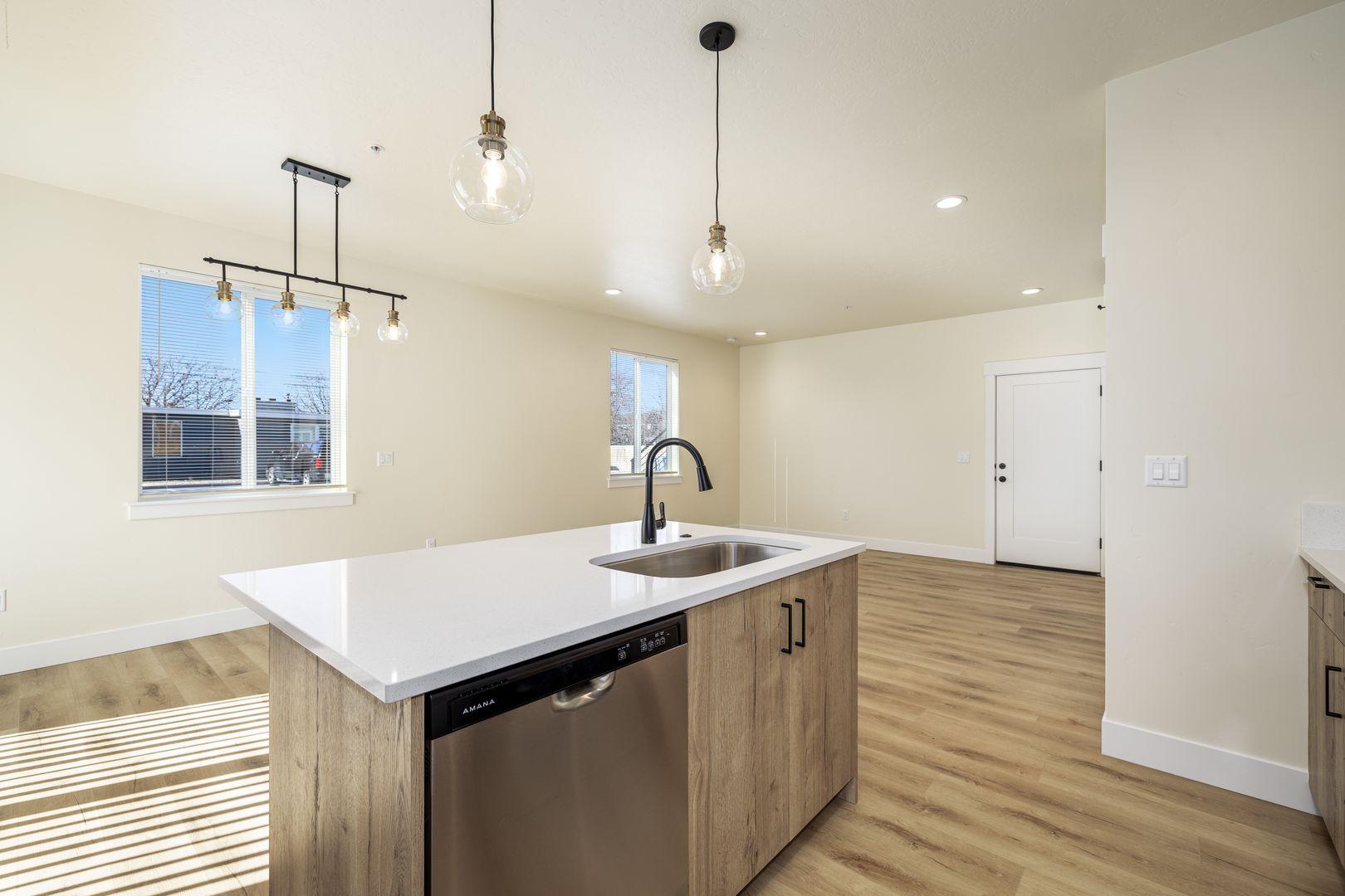 3326 N Cole Rd., Boise, ID 83704