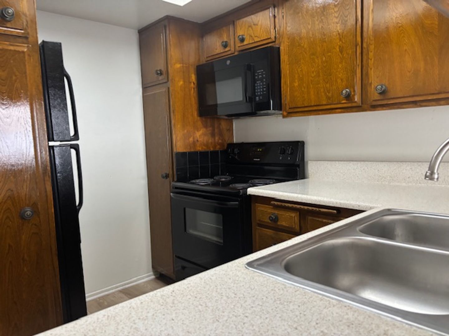 10937 Wilkins Ave, Apt. 201, Los Angeles, CA 90024