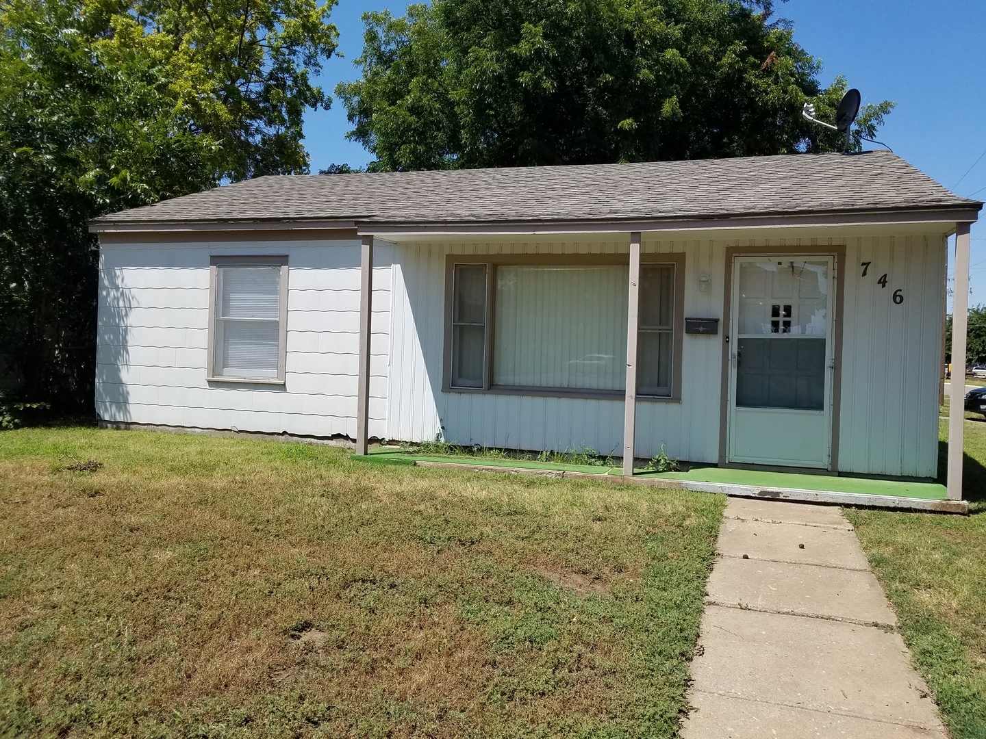 746 N. 16th, Enid, OK 73701