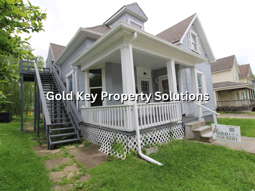 907 W Main St Apt #3, Muncie, IN 47305