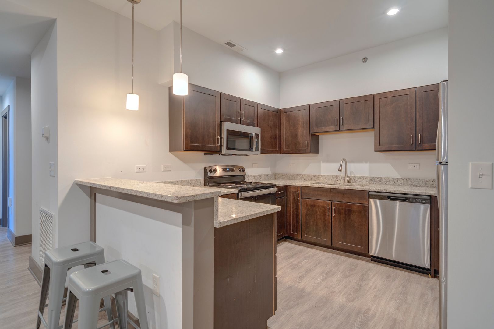 Available for the 2026-2027 lease term - granitestudentliving.com