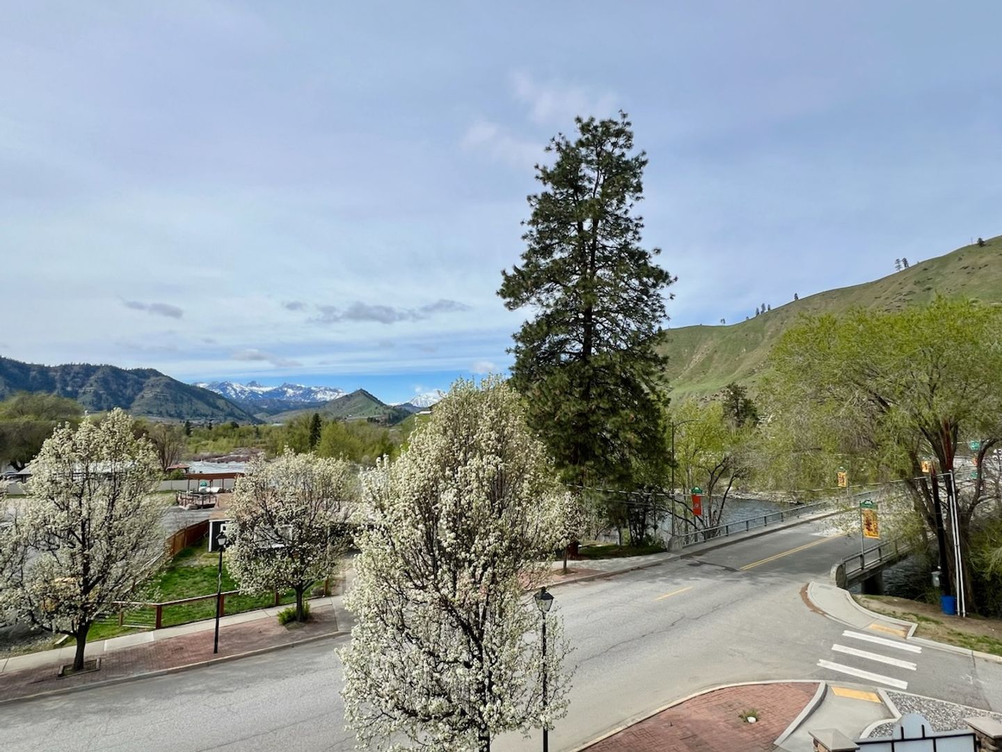 412 Aplets Way, Cashmere, WA 98815