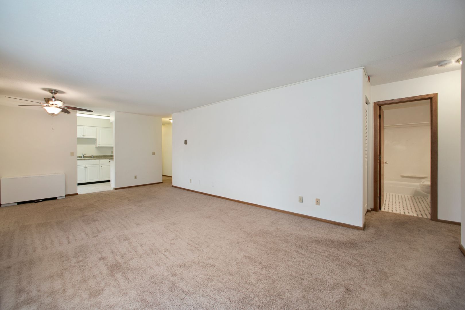 2001 Bryant Ave. S. #301, Minneapolis, MN 55405
