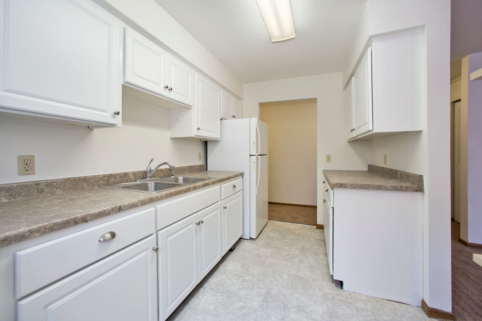 2001 Bryant Ave. S. #301, Minneapolis, MN 55405