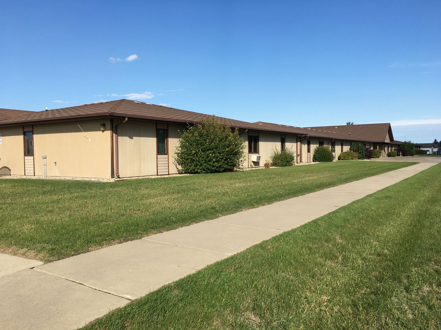 900 33rd Ave, SW/3120 7th St. SW/3212 7th St. SW/3205 10th St. SW, Minot, ND 58701