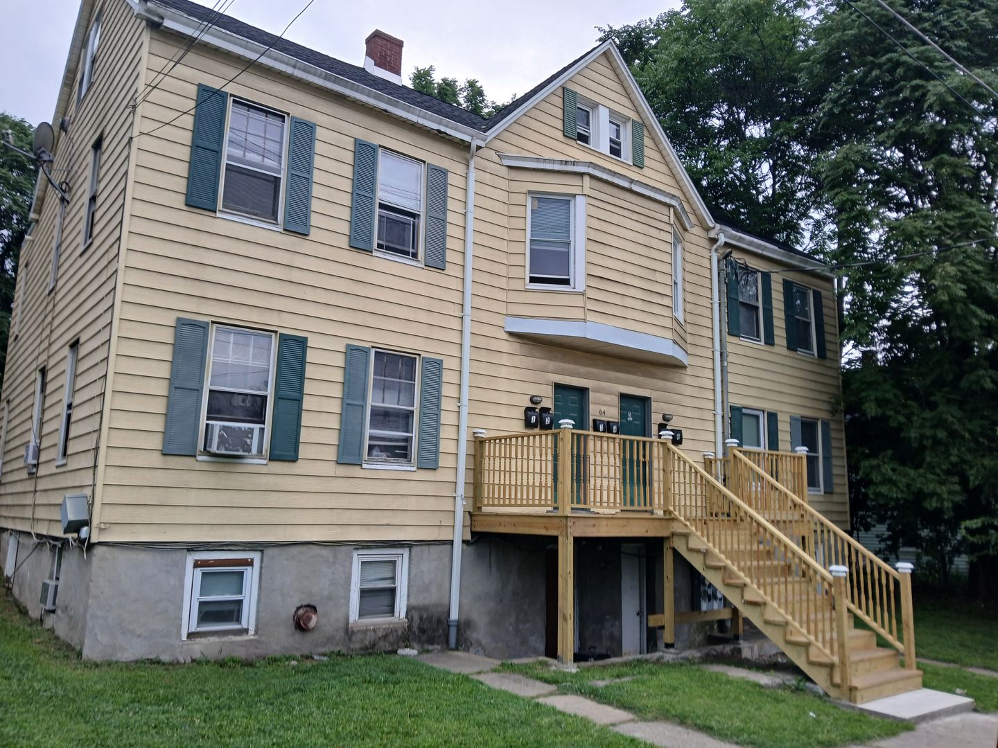 64 Lincoln Ave | 64 Lincoln Ave, Cohoes, NY 12047 | ShowMeTheRent.com