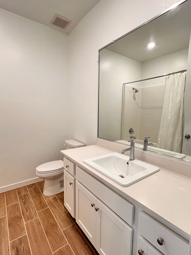 9408 Willow Terrace, Shafter, CA 93263