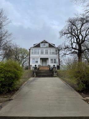 Single-Family Houses for Rent in Los Angeles - Find Your Next Rental Home