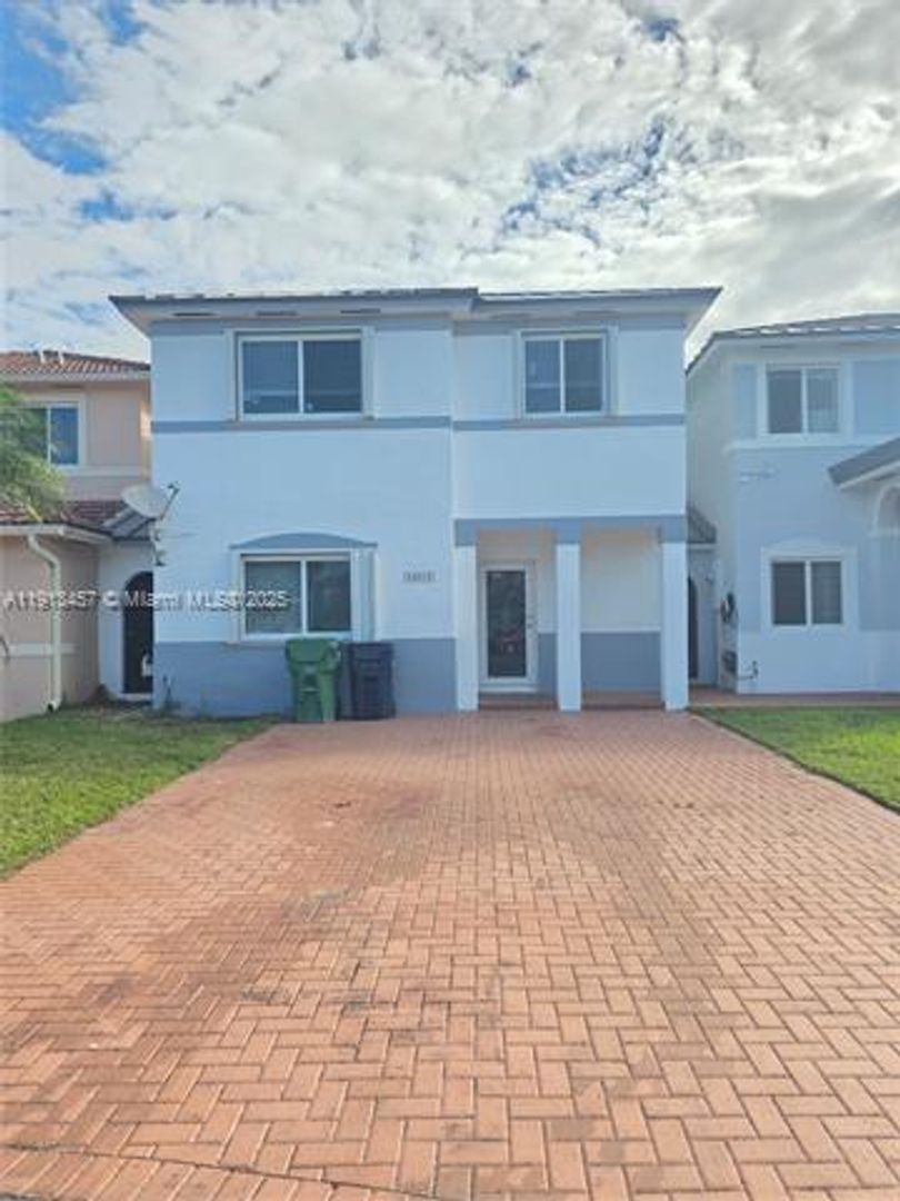 14351 SW 133 Ct TH 14351 (A11913457) | 14351 SW 133 Ct TH 14351, MIAMI ...