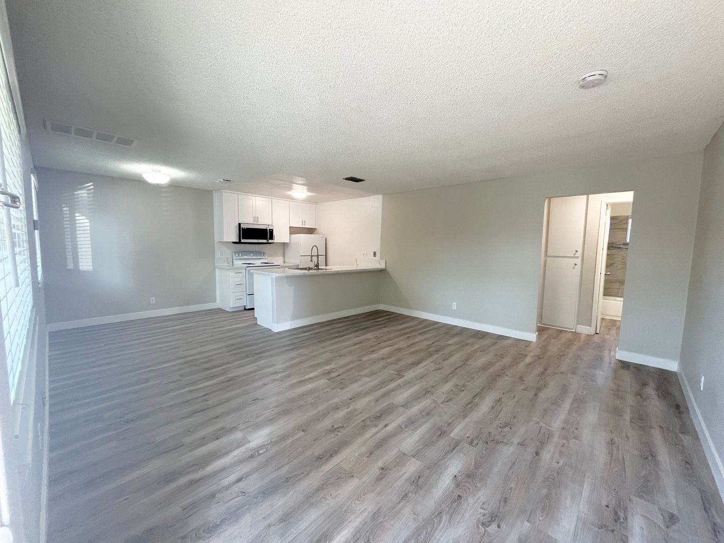 All properties are non-smoking on the entire grounds. Pets less than ...