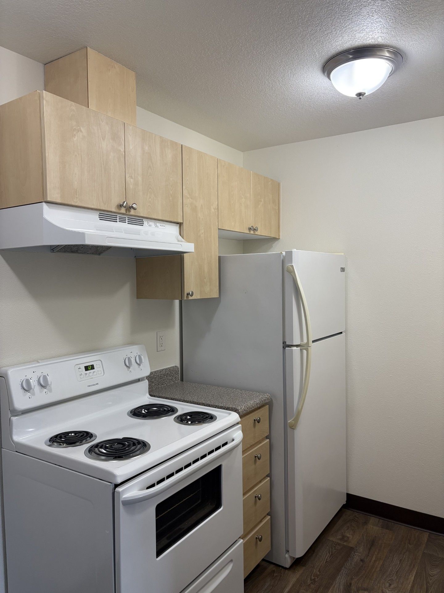 1545 Brush College Rd NW #22, Salem, OR 97304