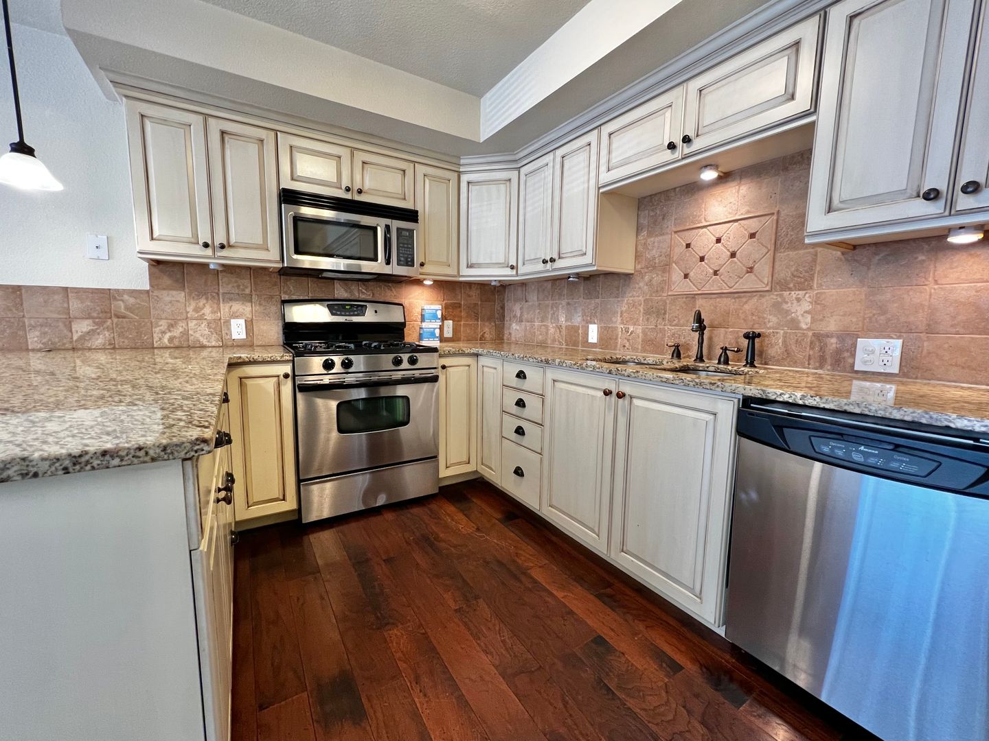 Meldrum233AptB2 (MK-KS) - OSP | 233 N. Meldrum Street Apt B2, Fort ...