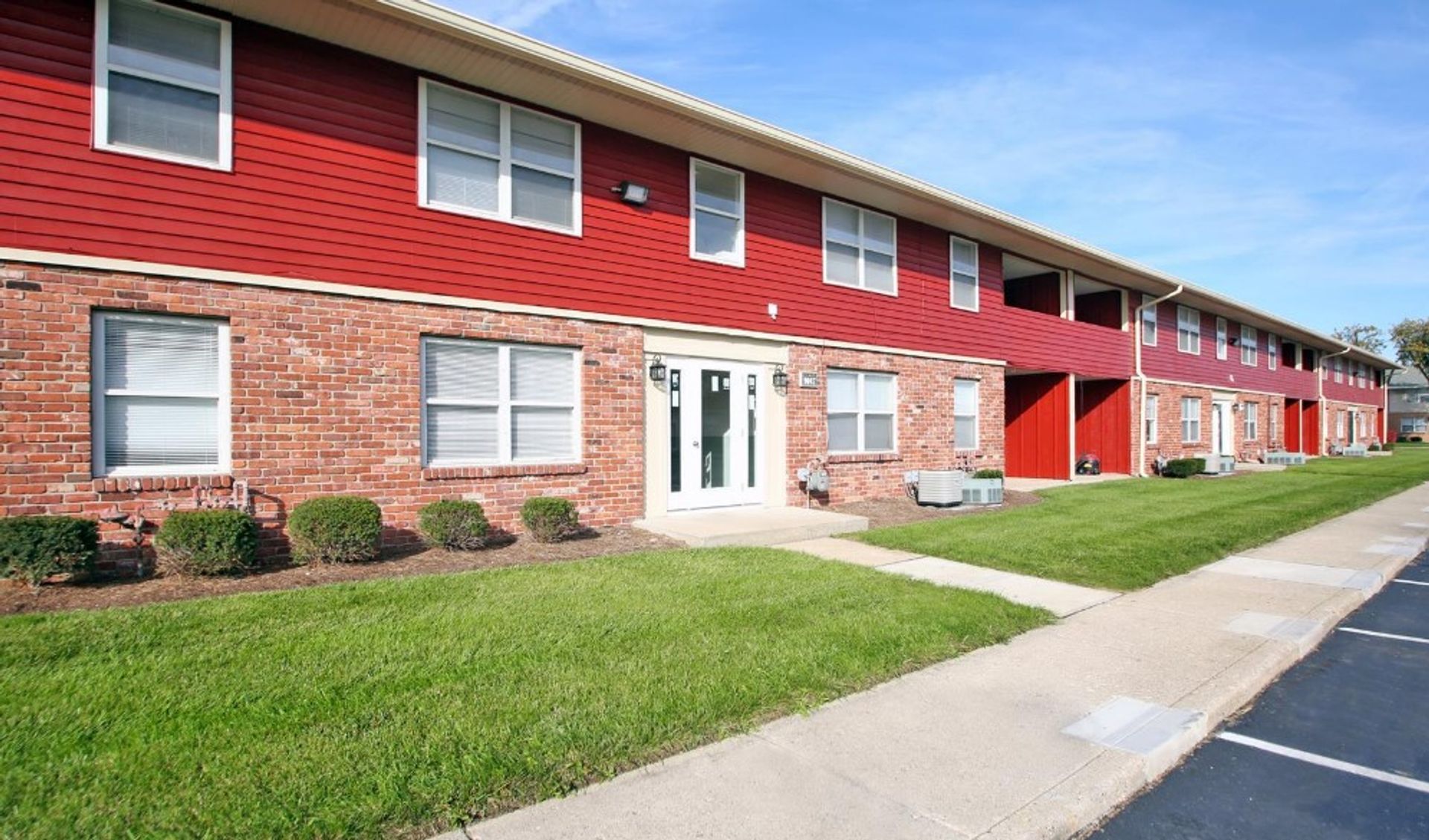 9060 E 39th Place, Indianapolis, IN 46235