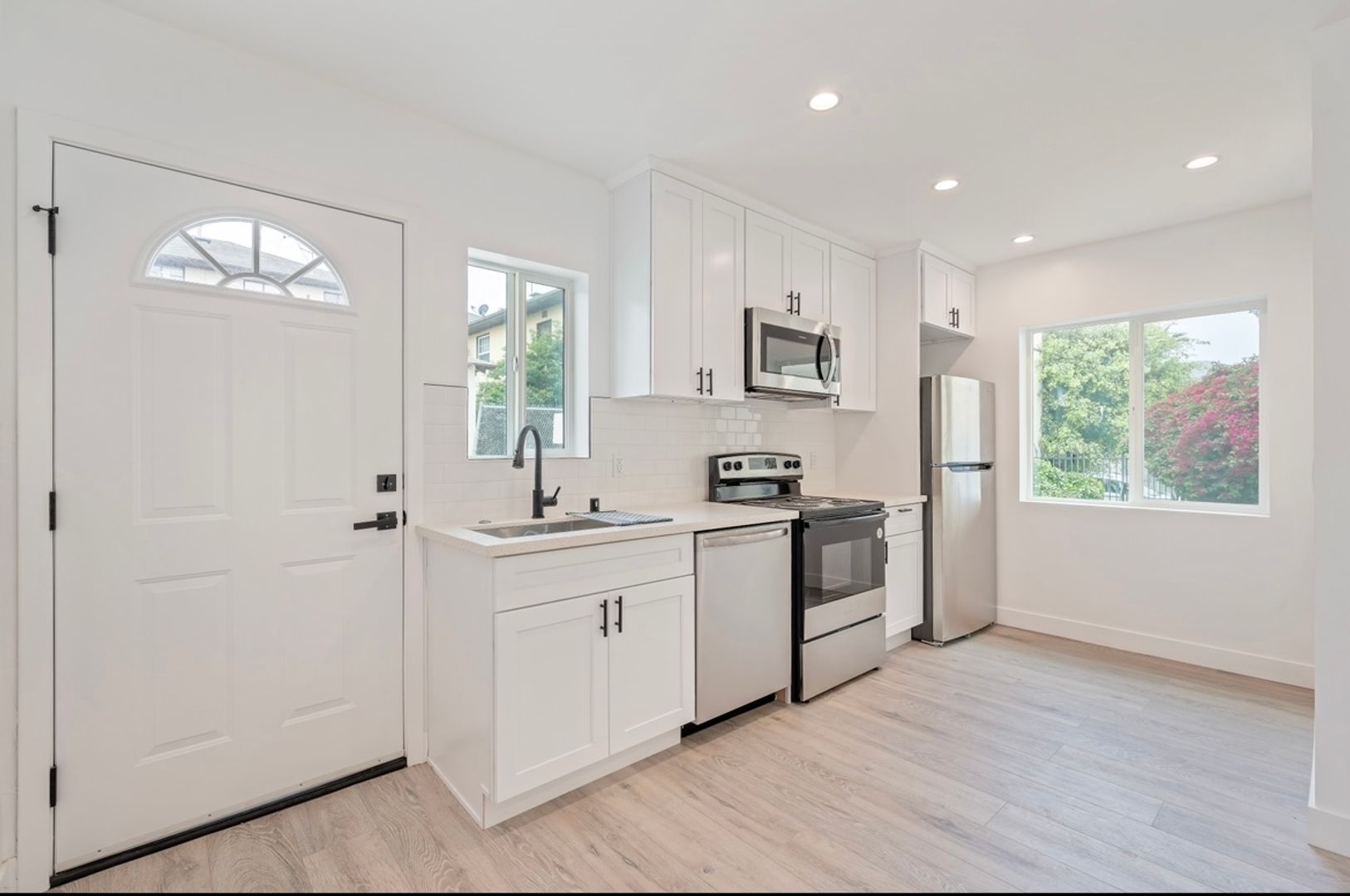 4178 Buckingham Road - 4188 S Buckingham Road, Los Angeles, CA 90008