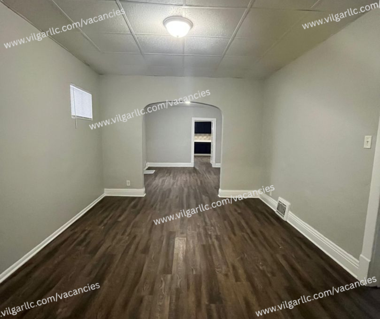 4830 Magoun Ave, East Chicago, IN 46312