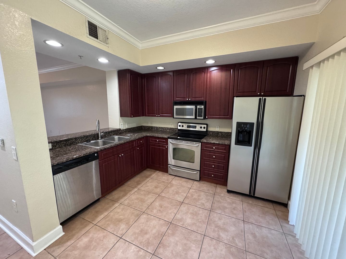 9745 Touchton Rd. #302, Jacksonville, FL 32246