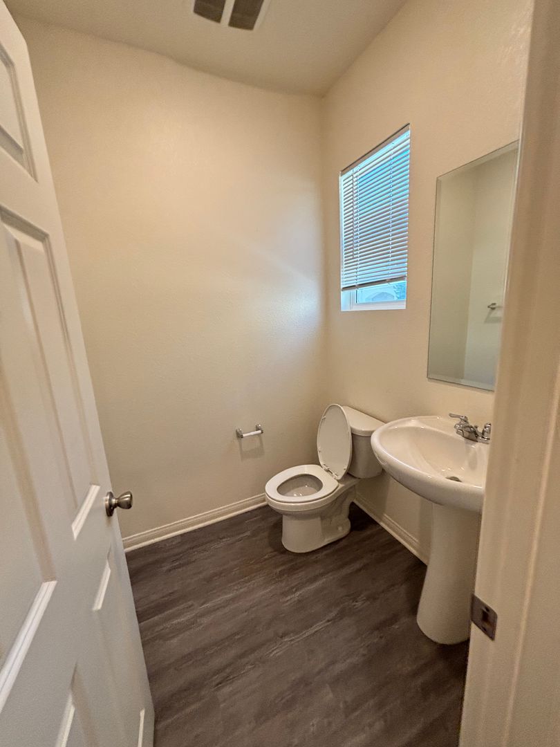 7155 Citrus Ave Unit 155, Fontana, CA 92336